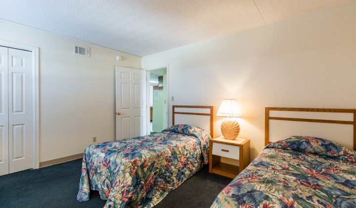 3-Bedroom Oceanfront Suite – Ocean Towers